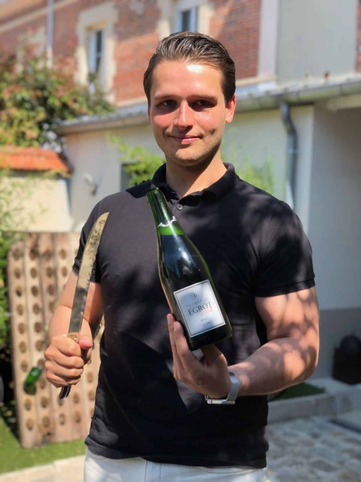 Expérience Sabrage en privé et dégustation de Champagne